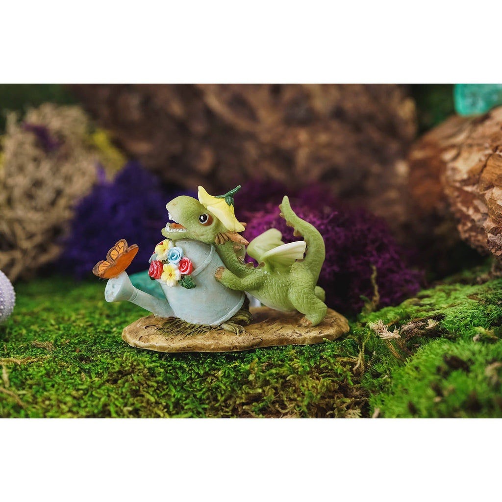 Mini Dragon Scaley Off to The Dragon's Lair, Mini Dragon, Miniature Dr